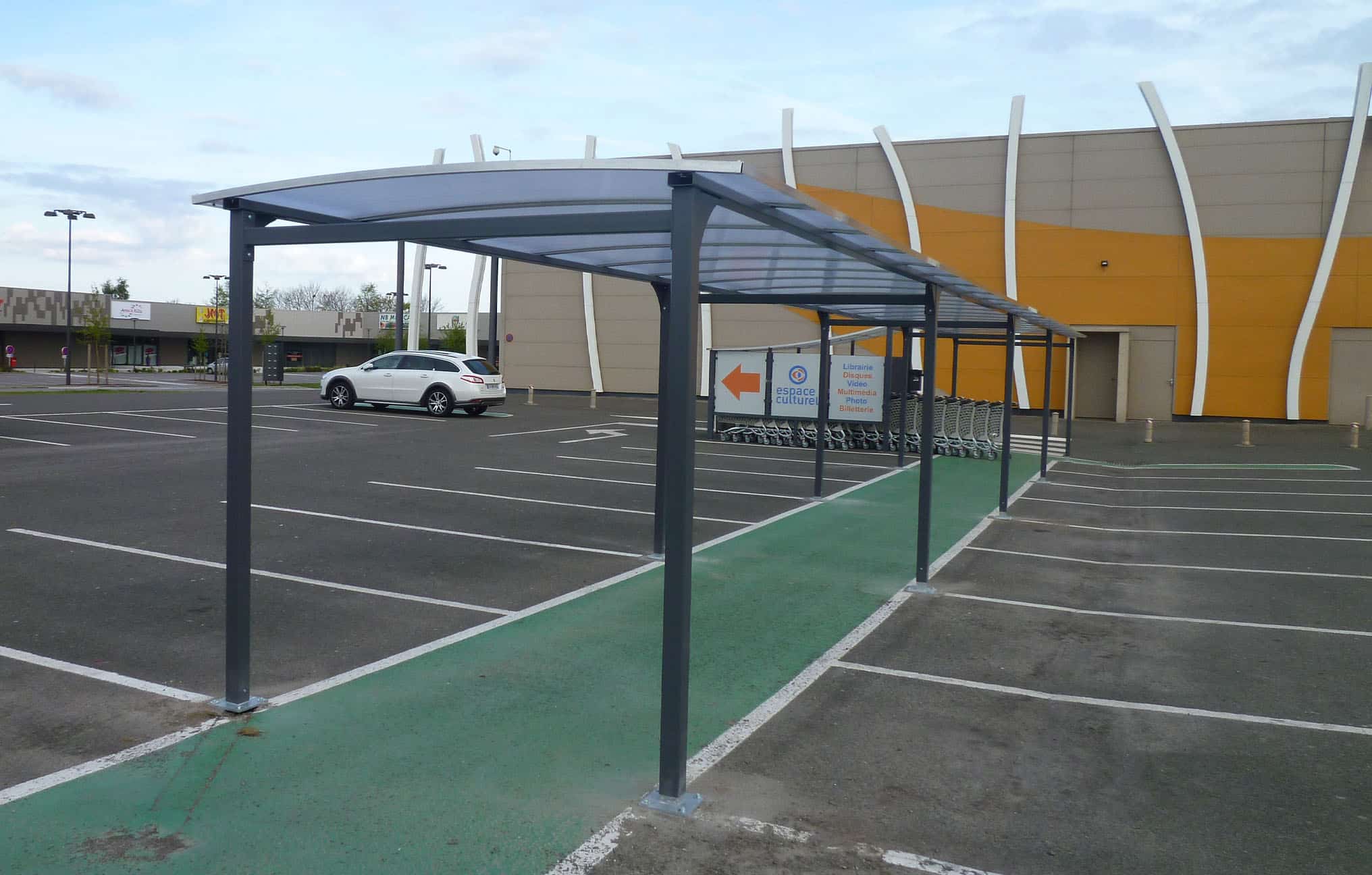 Covered walkways - Supermarkets, airports, etc. - Model GT80