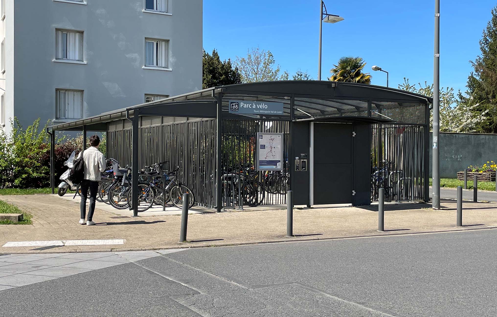 Garage à vélos sécurisé - Controle d'accès / badge - Modèle Modul'ere