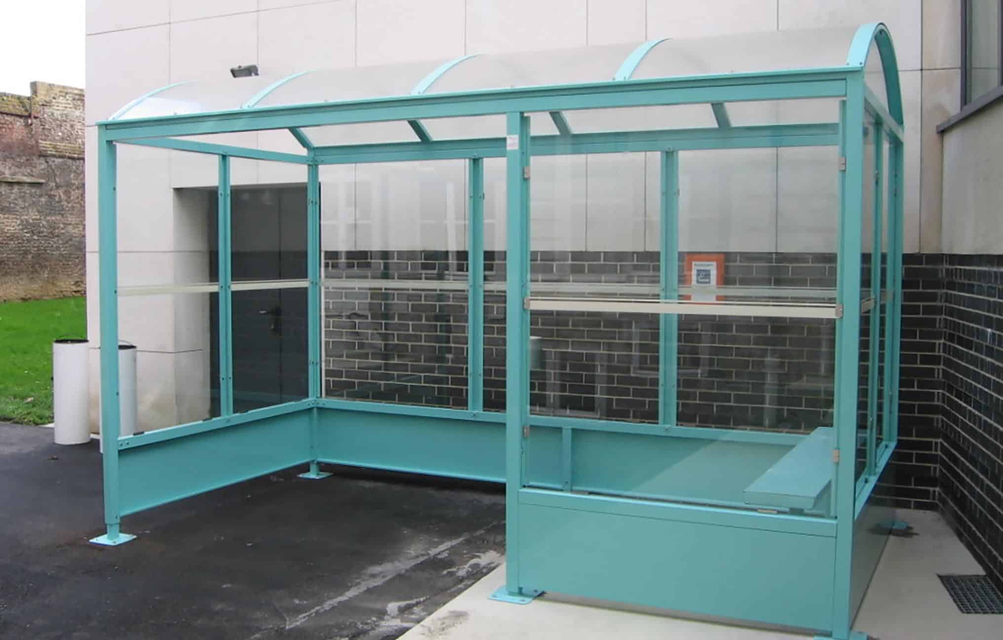 Bavette de protection / Coupe-vent pour abri voyageurs