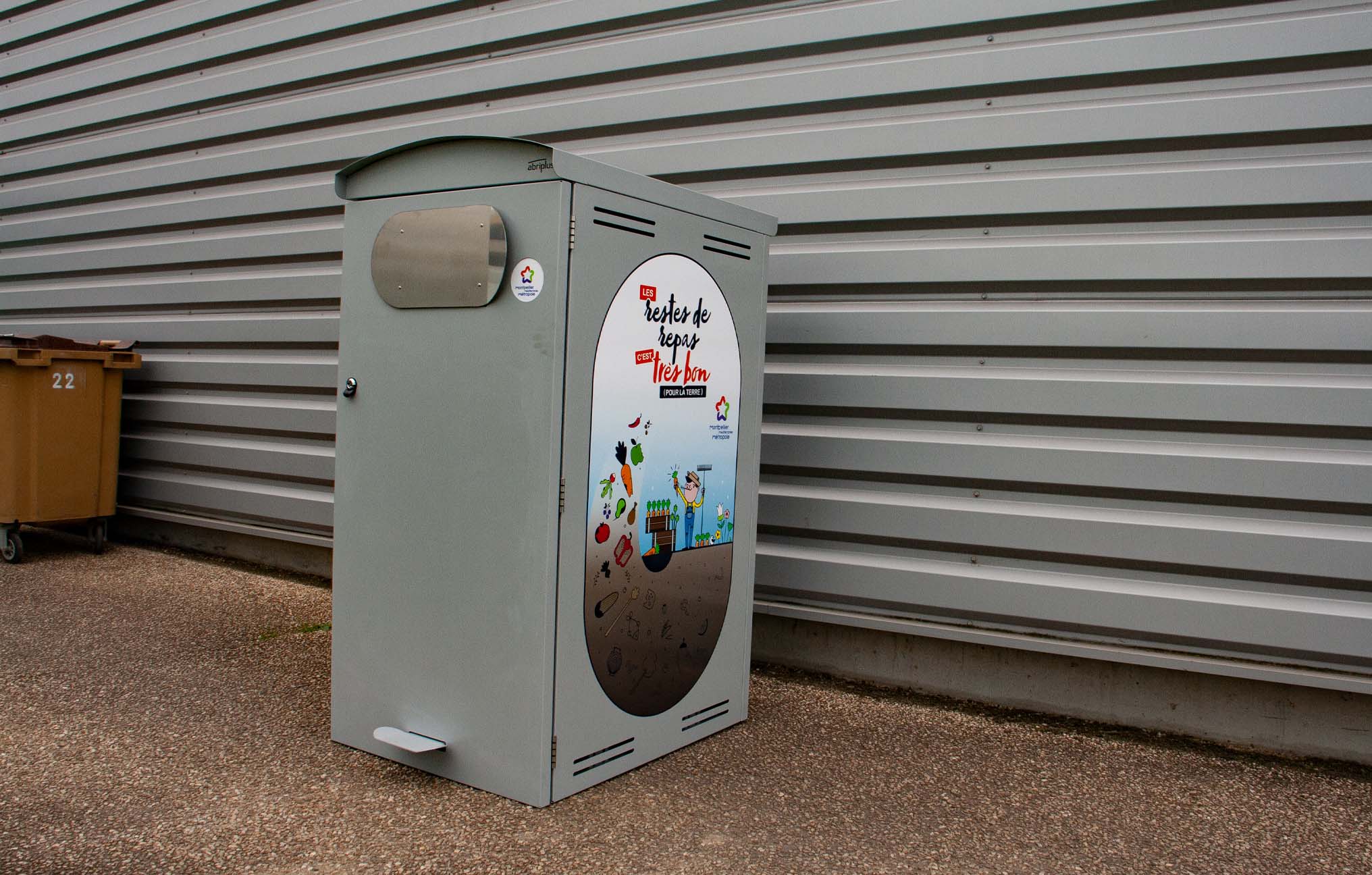 Food and biowaste collection bin - BioCollect model